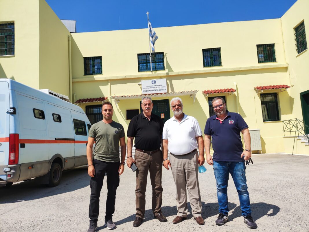 ΕΠΙΣΚΕΨΕΙΣ ΠΡΟΕΔΡΟΥ ΚΑΙ ΓΡΑΜΜΑΤΕΑ ΟΣΥΕ ΣΕ ΚΑΤΑΣΤΗΜΑΤΑ. | Ο.Σ.Υ.Ε.